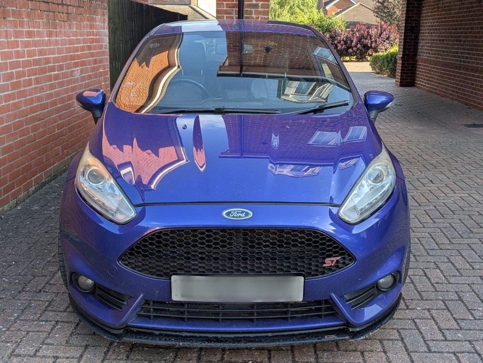 2015 Ford Fiesta ST3 1.6 Turbo Red 180 BHP - Sat Nav ST ST2 Recaro Mods ...