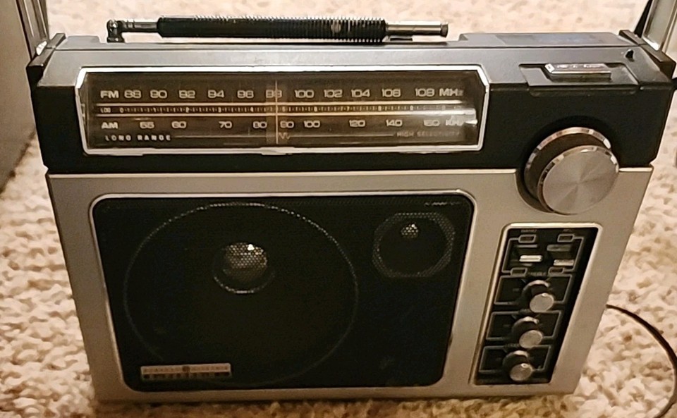General Electric Superadio II Long Range AM/FM 7-2885 Vintage Super ...