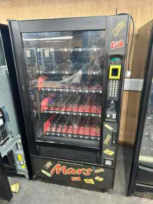 Snack & Bottle 40 Select Combination Vending Machine Over 350 items ...