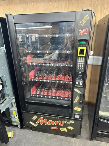 Snack & Bottle 40 Select Combination Vending Machine Over 350 items ...