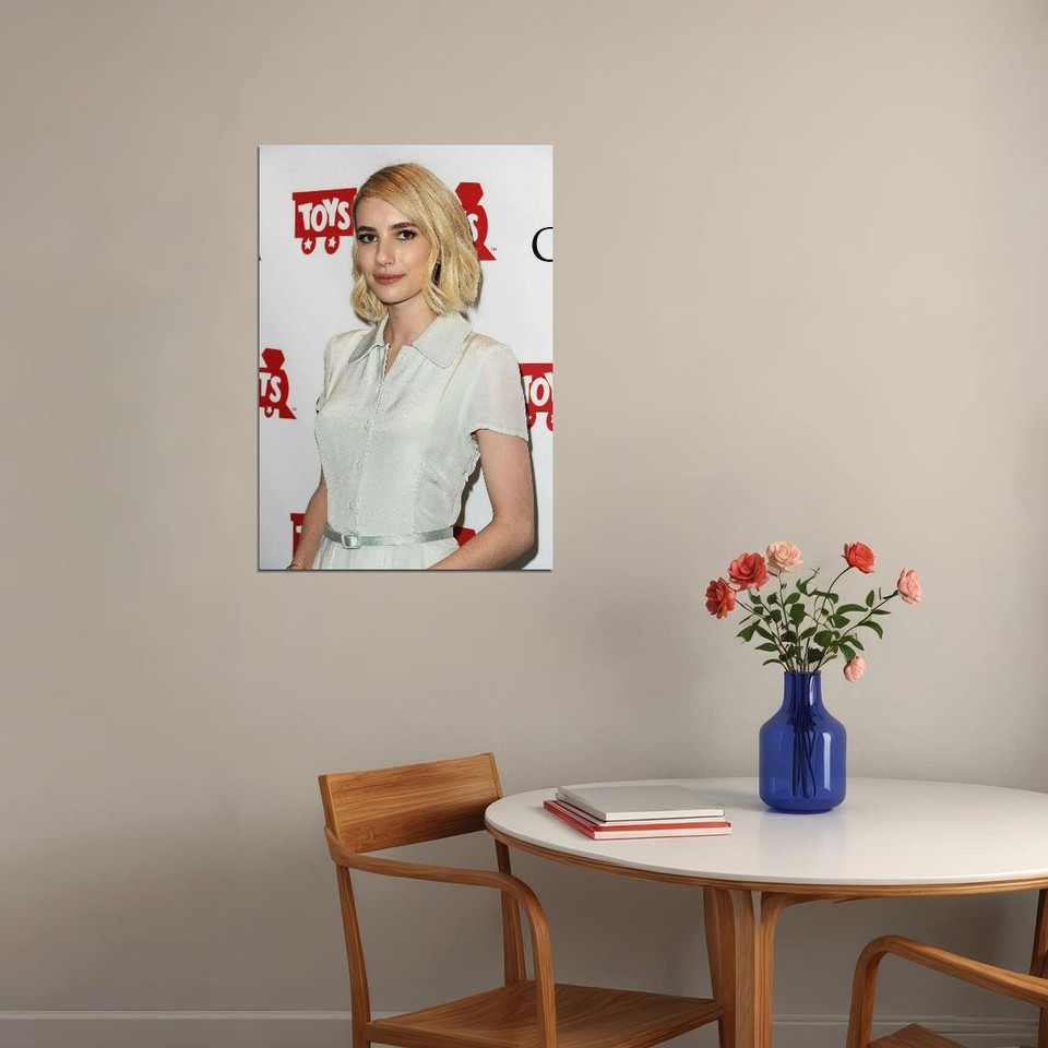 403359 Emma Roberts WALL PRINT POSTER US | eBay