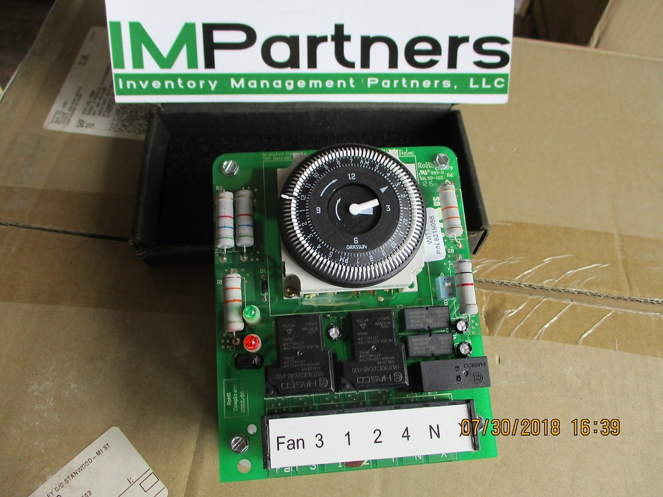 8219056 Intermatic Grasslin 240VAC 60 Hz DEFROST TIMER, Bracket Mount ...