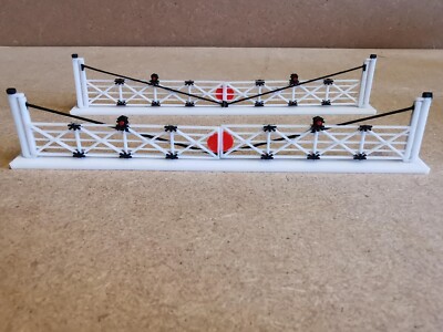 DOUBLE TT GAUGE LEVEL CROSSING GATES 3D PRINTED IN BLACK AND WHITE ...