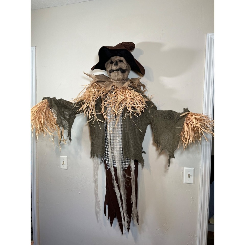 VIDEO Tekky Toys The Scare-Crow Animatronic Jump Scare RARE Halloween ...