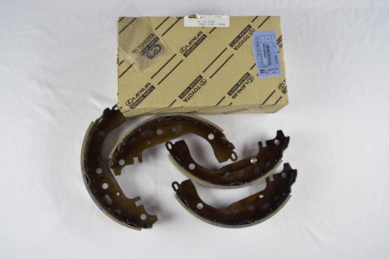 Toyota 04-08 PRIUS, 03-07 JAPAN BUILT COROLLA Rear Brake Shoes 04495 ...