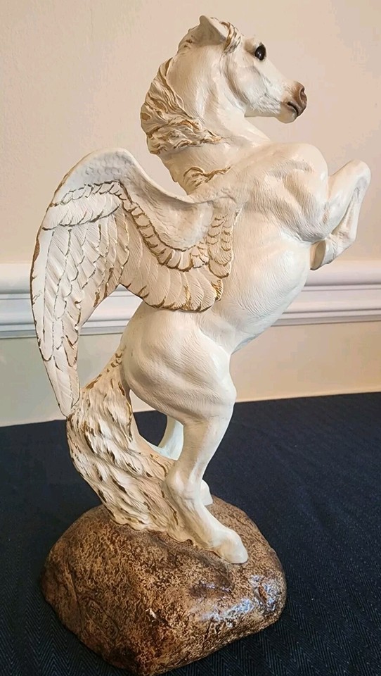 WINDSTONE EDITIONS PEGASUS Statue White Stallion Rearing Retired ...