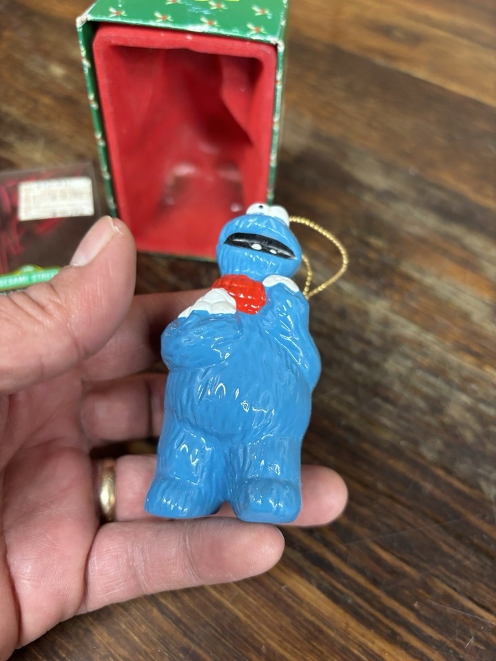SESAME STREET Collectibles Christmas Ornament with box, in good ...