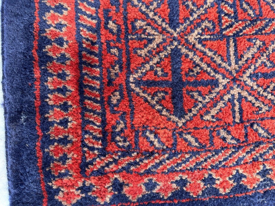 Wool Rug Imported From Kashmir In Excellent Condition (7’7” X 5’3”) | eBay