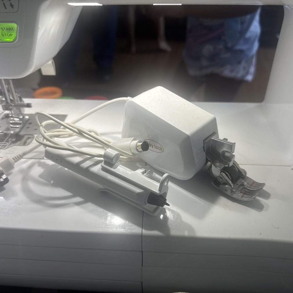 MINT BABY LOCK DESTINY SEWING, QUILTING + EMBROIDERY MACHINE | eBay