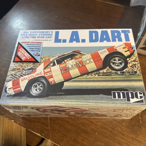 MPC Bill Shrewsberry's L.A. Dodge Dart Wheel-standing Drag Car #974 1/ ...