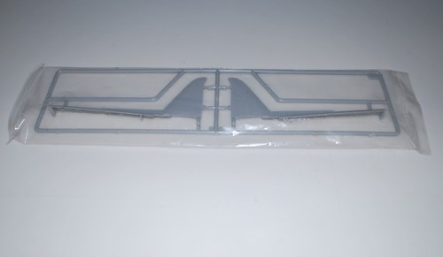 TRUMPETER P-47N THUNDERBOLT 02265 ⭐PARTS⭐ SPRUE L- "N" VERSION VERT ...