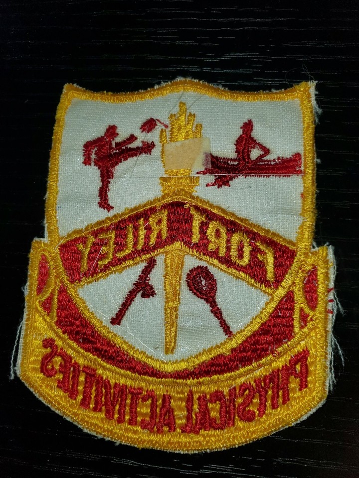 1960s US Army Vietnam Cold War Fort Riley Physical Training Det Patch L ...