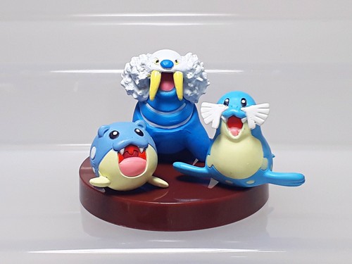 Walrein Sealeo Spheal Pokemon Figure Tomy Zukan 1/40 Scale Toy Japan ...