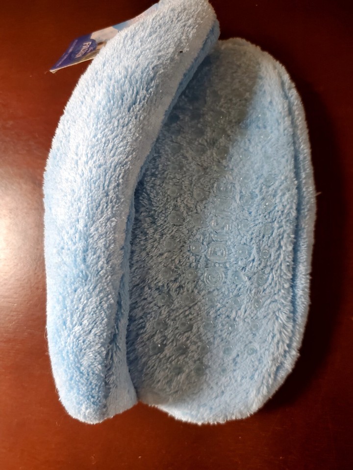 NWT Size M/L 13-4 Disney Frozen Olaf Light blue fuzzy babba slipper ...