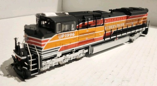 MTH HO Scale SD70ACe Diesel Engine Southern Pacific #1996 DCC | eBay