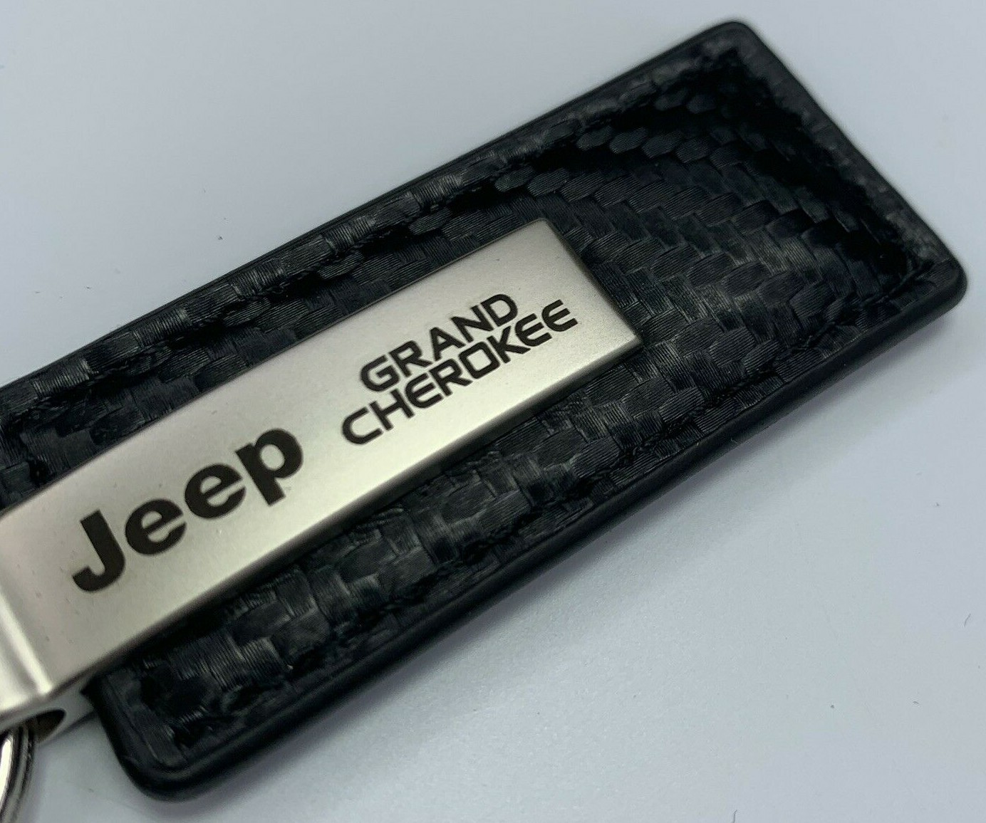 Au-tomotive Gold Key Chain for Jeep Grand Cherokee (Carbon Fiber Black ...