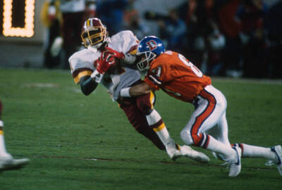 Allen Harvin Washington Redskins gets tackled by Steve Watso- Football ...