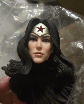 1/6 SIDESHOW WONDER WOMAN HEAD AND 1/6 SIDESHOW HARLEY QUINN HEAD | eBay