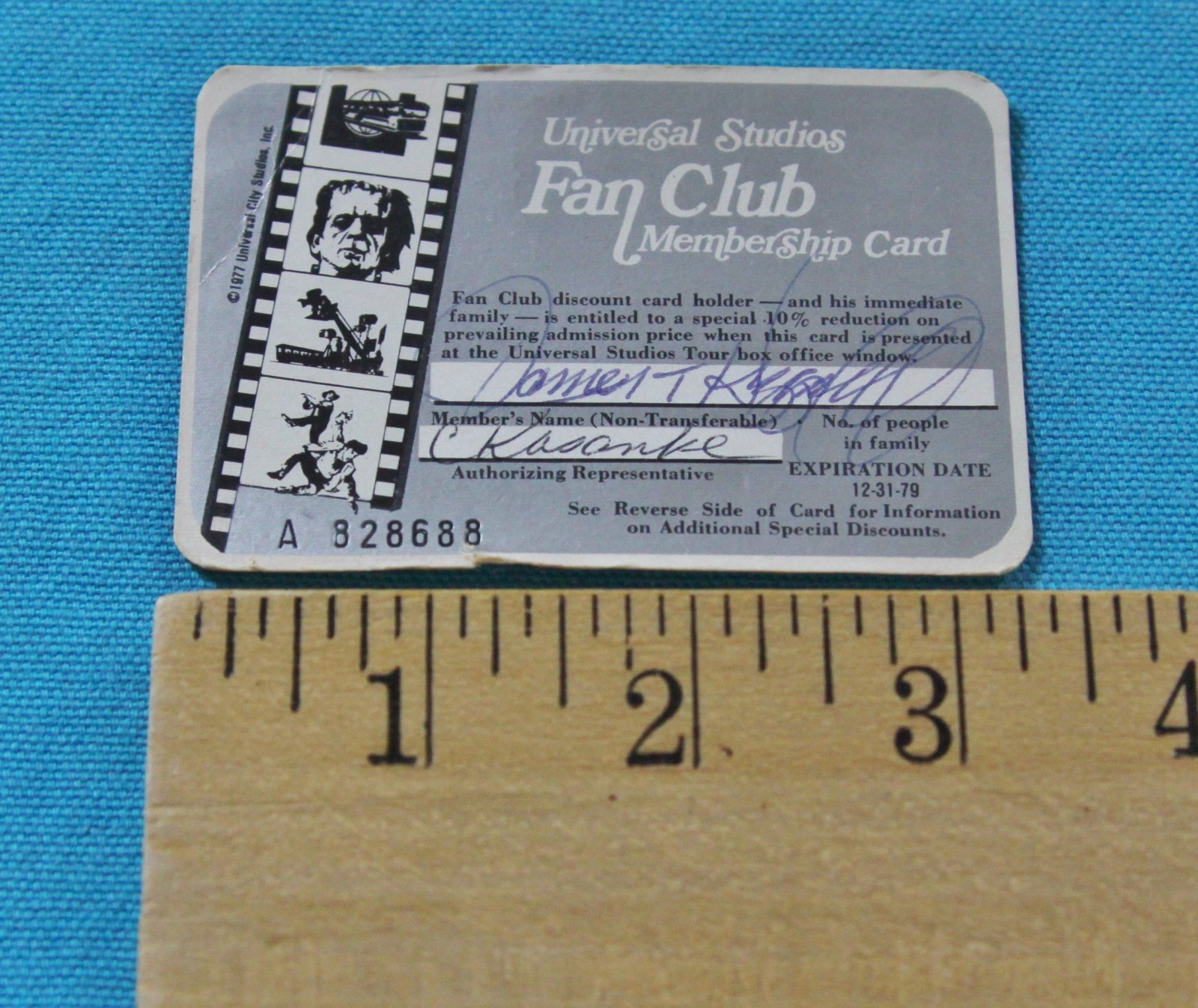 UNIVERSAL STUDIOS FAN CLUB MEMBERSHIP CARD , EXPIRED - VINTAGE | eBay UK