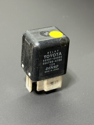 GENUINE TOYOTA RELAY DENSO RELAY 90987-04002 4RUNNER AVALON CAMRY ...