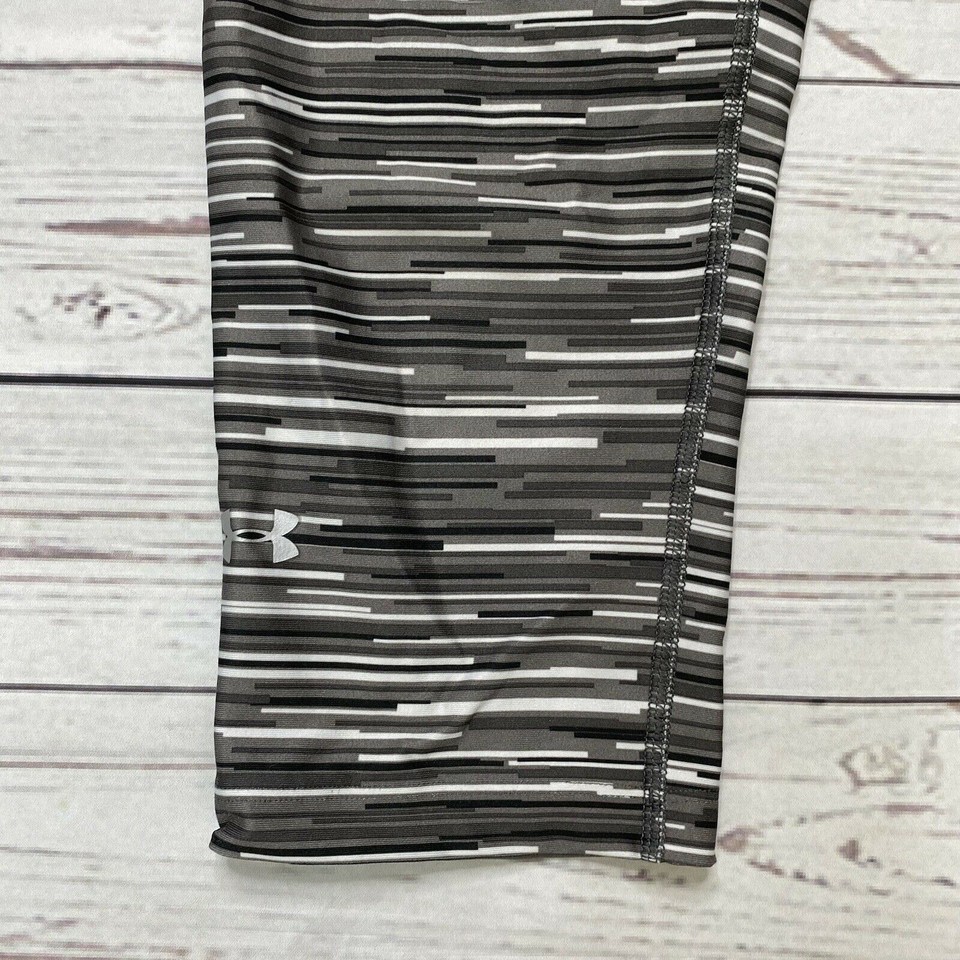 Under Armour Womens Striped Black White Capri Leggings Size M ...