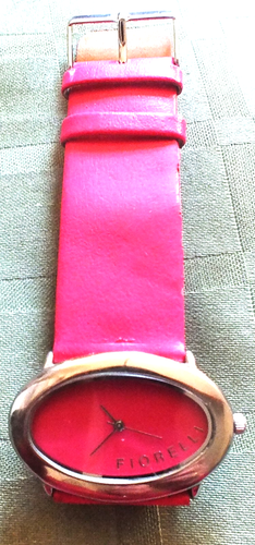 A Lovely Girls FIORELLI Silver Quartz Wristwatch - 2 Piece Pink Leather ...