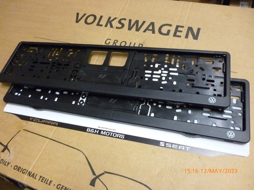 NEW GENUINE PAIR VW NUMBER PLATE HOLDERS 520x110mm STANDARD UK SIZE ...