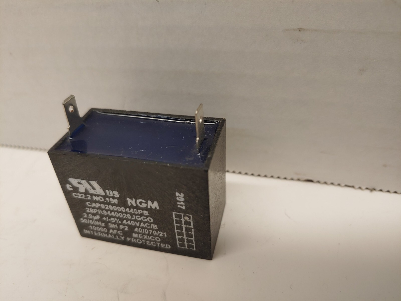 Goodman Amana CAP020000440PB Single Run Capacitor C22.2 NO.190 | eBay