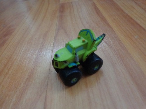 Flamber Et The Monster Machines Mini Véhicules - Zeg Sauterelle Camion ...