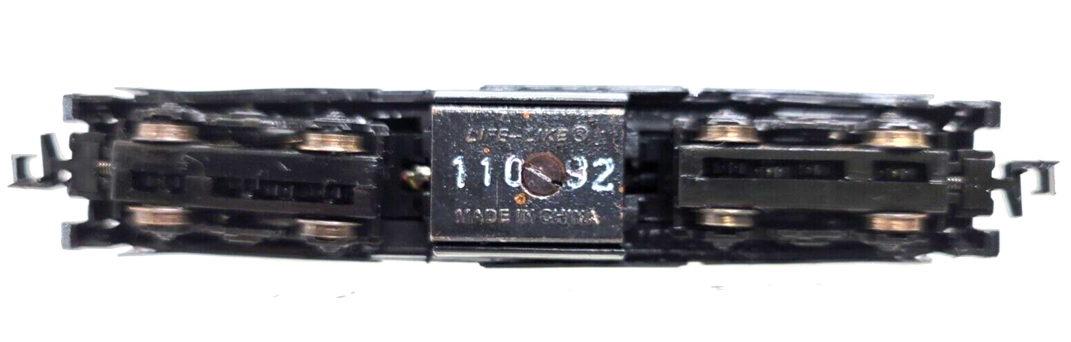N Life-Like 17001 EMD GP38 Southern Loco #5049 (Tested) rapido couplers ...