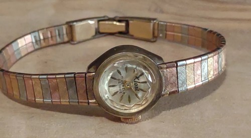 VTG Klest Ladies Watch 17 Jewels Deluxe Gold Plated Bezel Gold Filled ...