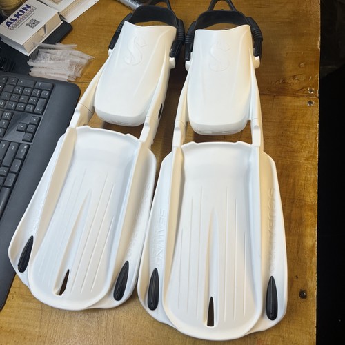 Scubapro - Seawing Supernova Fins - Medium - White - Scuba Diving Open ...
