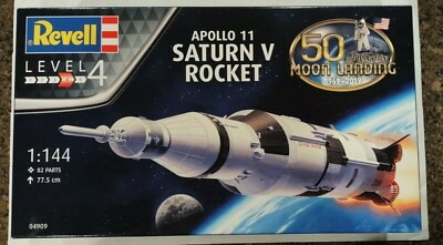 Revell #04909 ~ APOLLOO 11 SATURN V Rocket 50th Anniversary ~ Model ...