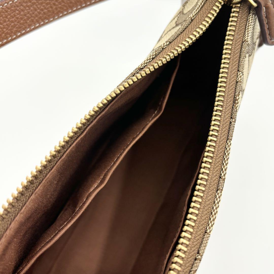 COACH x Disney Teri Signature Jacquard Mickey Shoulder Bag CM196 Outlet ...