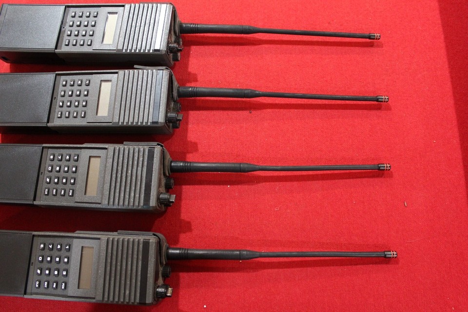 4 MILITARY SURPLUS PRC 127 RADIO RECEIVER TRANSMITTER WALKIE TALKIE ...