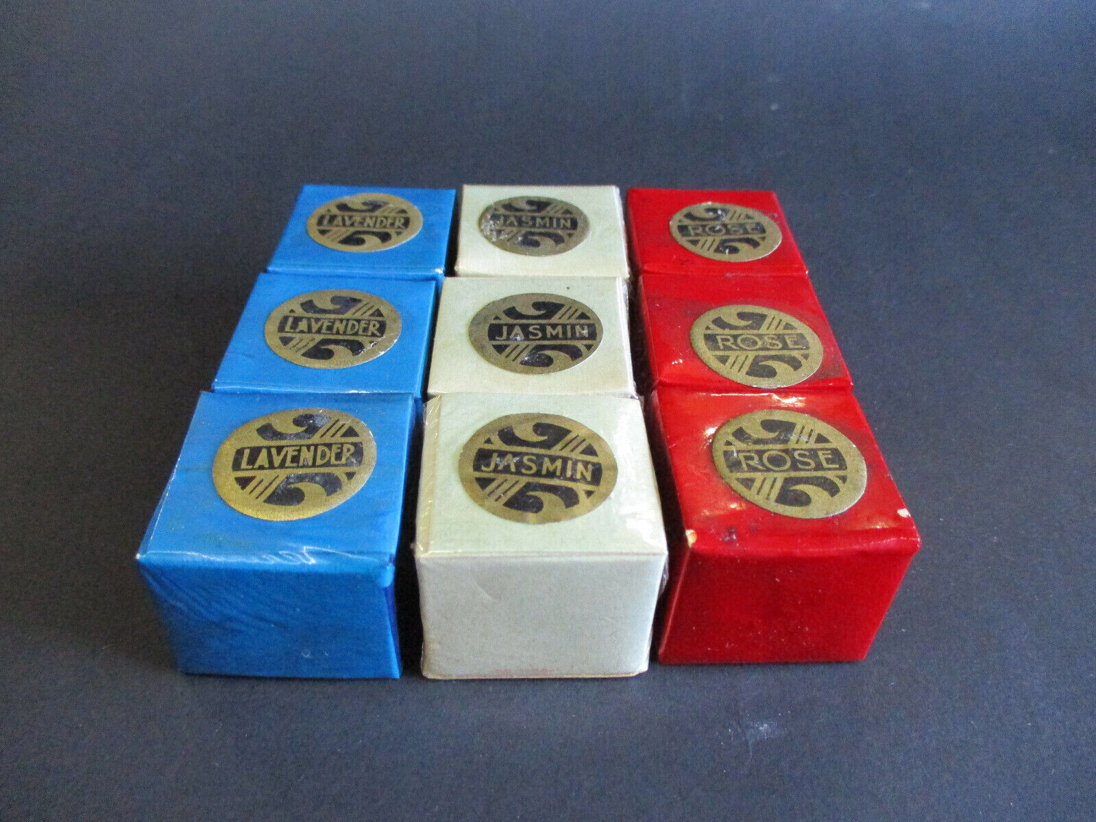 Caresse Bath Salts Cubes Vintage Jasmine Rose Lavender | eBay Australia