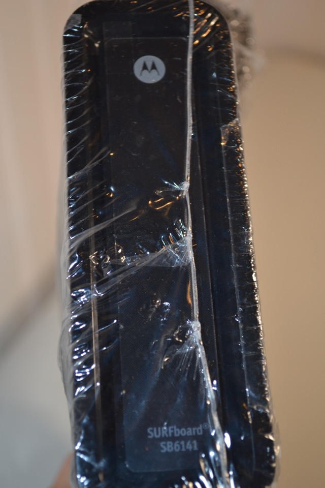 Motorola SB6141 Surfboard P/N: 581901-001-00 | eBay