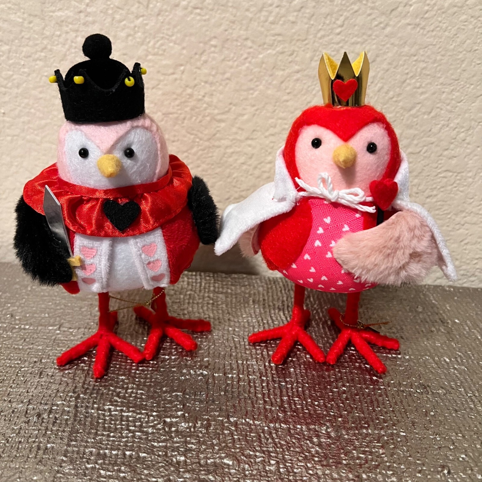 2024 Target Featherly Friends Spritz Bird Queenie Valentine's Queen of ...