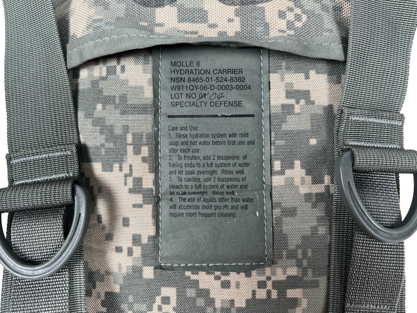 US Army ACU Hydration Carrier 100 OZ 3L System With Bladder Camelback ...