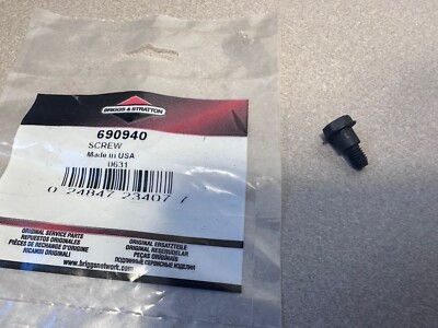 NOS Genuine Briggs & Stratton 690940 Shoulder Screw Engine Bolt Housing ...