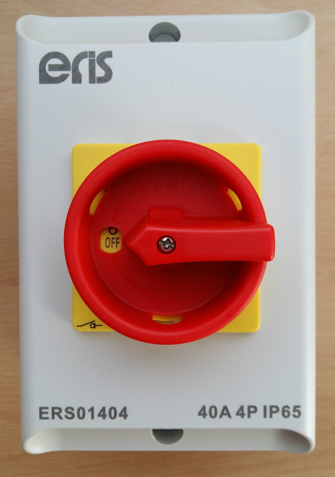 ERIS 40A 4 Pole Surface Mount Isolators IP65 Great Value! | eBay UK