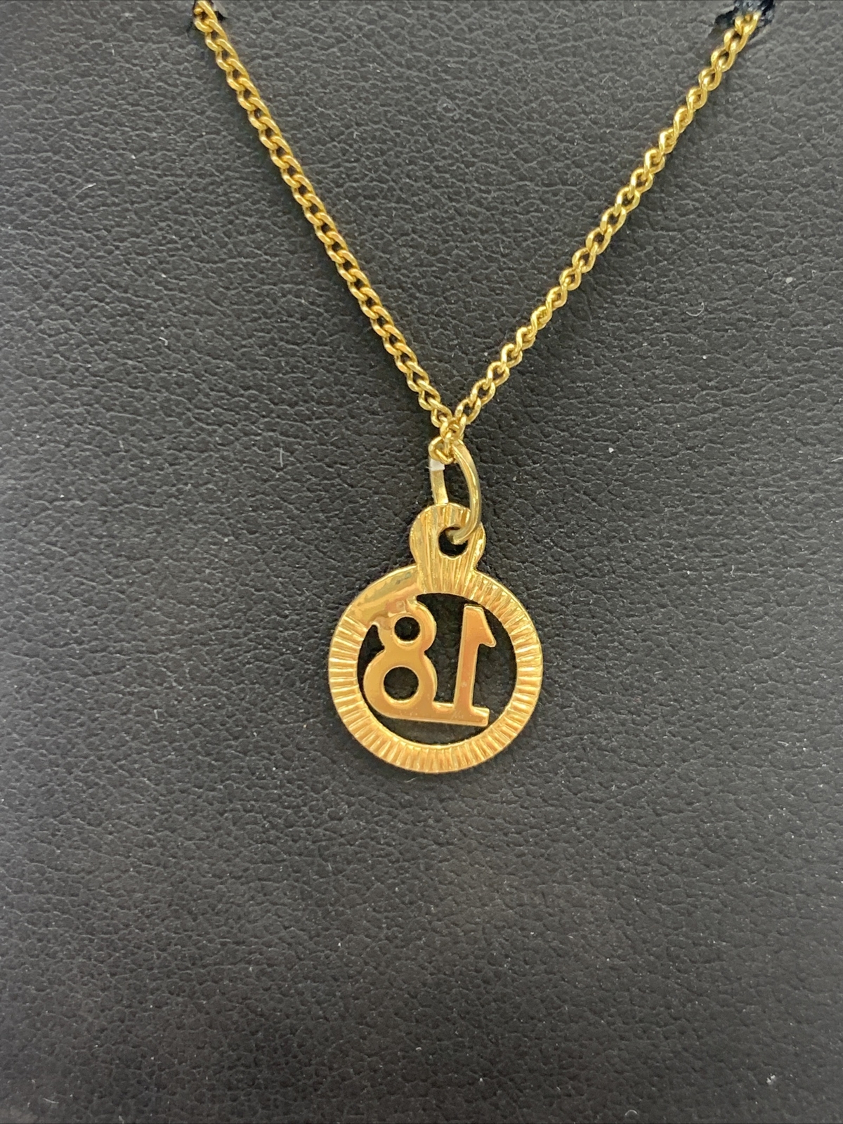 9ct 9k Yellow Gold Number 18 Birthday Round Charm Pendant. Brand New | eBay