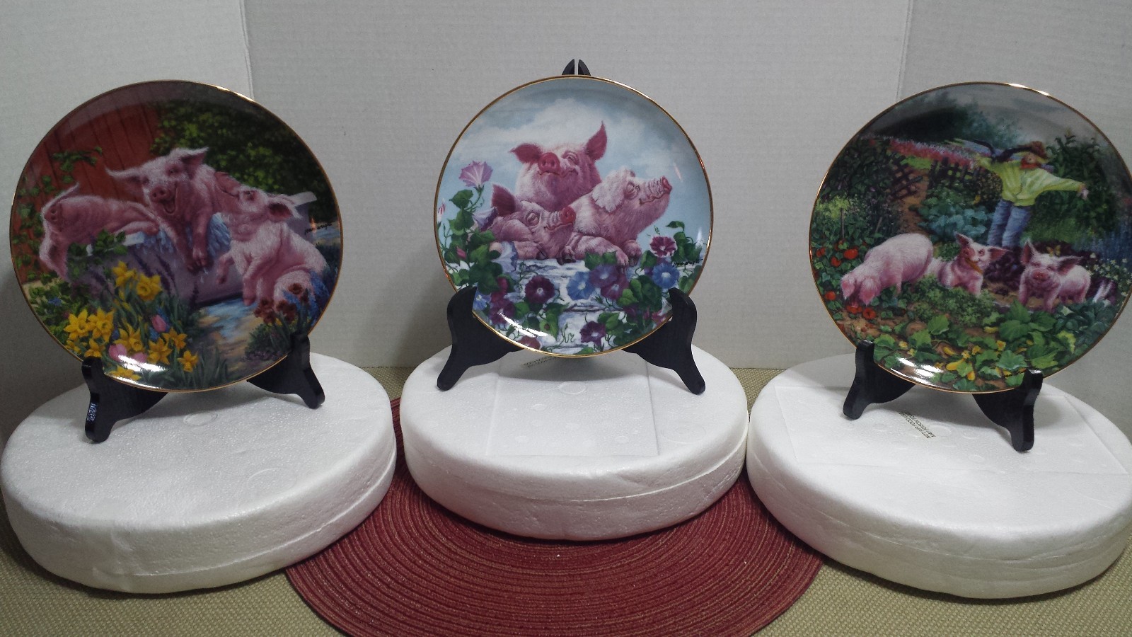 Pigs in Bloom Danbury Mint Joan Wright Collectible 3 Plates | eBay