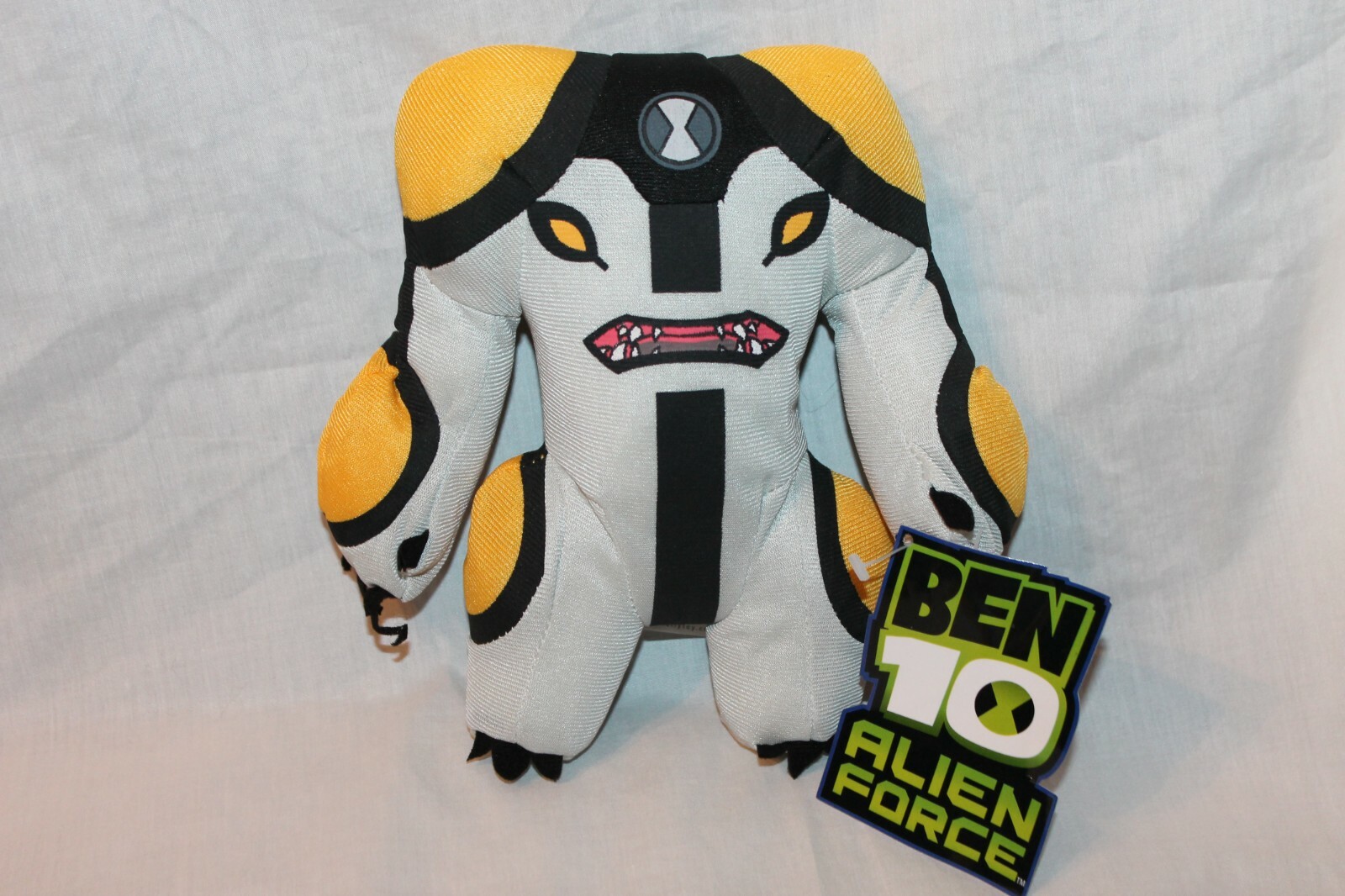 NEW WITH TAGS 2009 BEN 10 ALIEN FORCE CANNONBOLT CARTOON NETWORK PLUSH ...