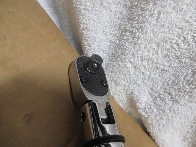 Snap-on ATECH2FR100B 3/8" Drive TechAngle Flex-Head Torque Wrench (5 ...