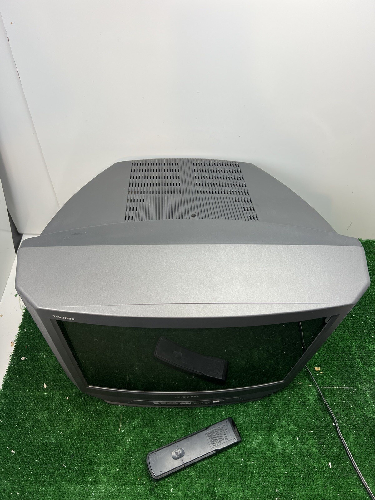 Sony Trinitron KV-20V80 1998 20 Inch S-Video CRT TV Retro Read ...