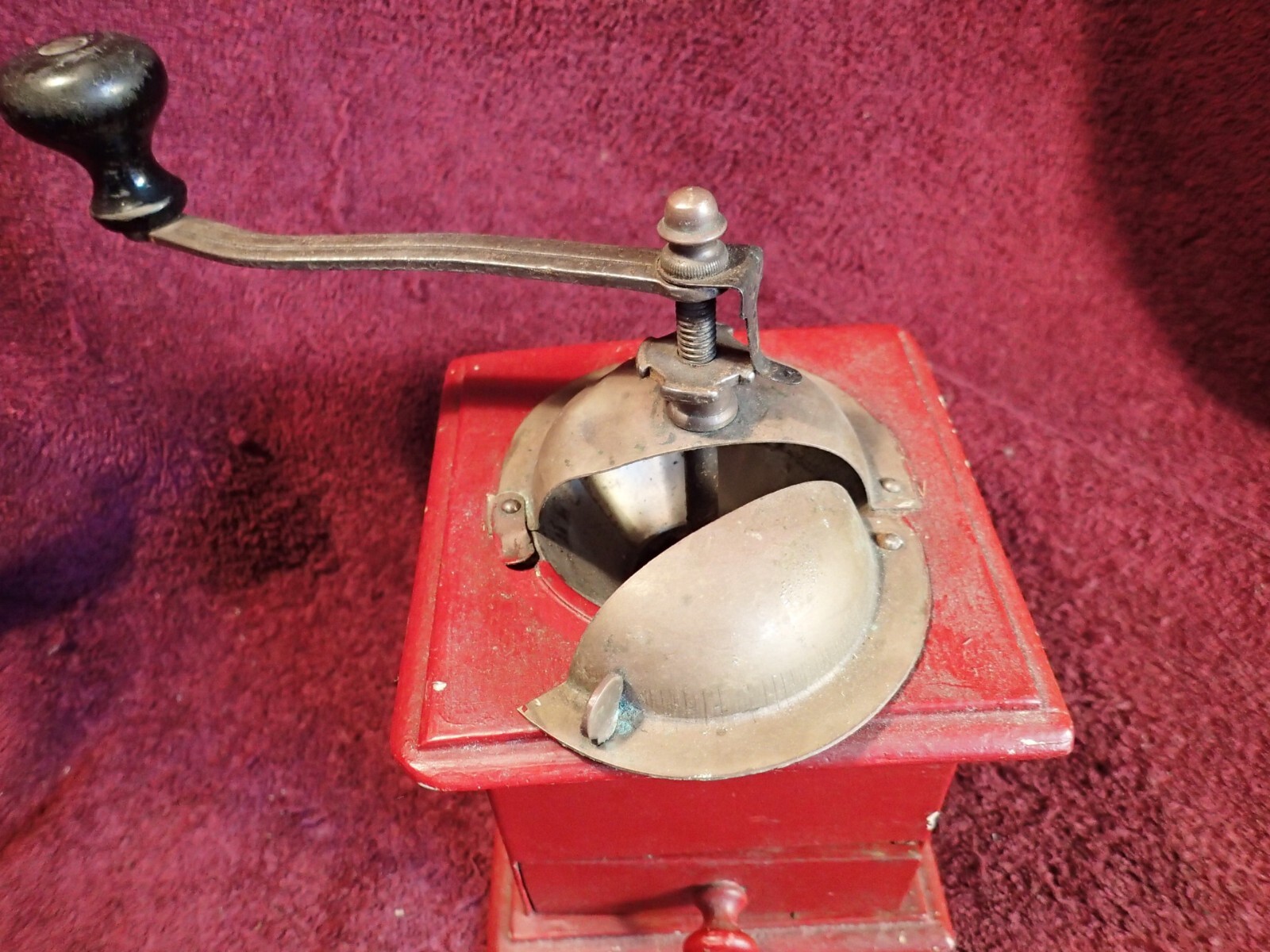 RED PAINT SMALLER VINTAGE 1940-s COFFEE SPICES MILL GRINDER SWEDEN ...