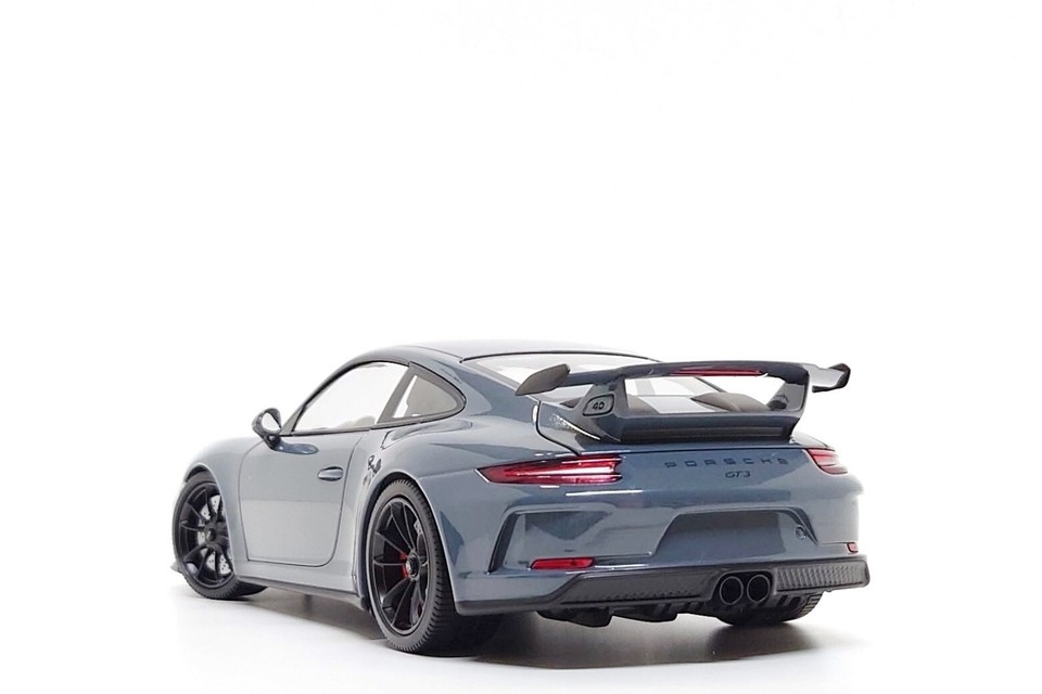 Minichamps 1:18 Porsche 911 GT3 (991.2) in Graphite Blue Metallic | eBay