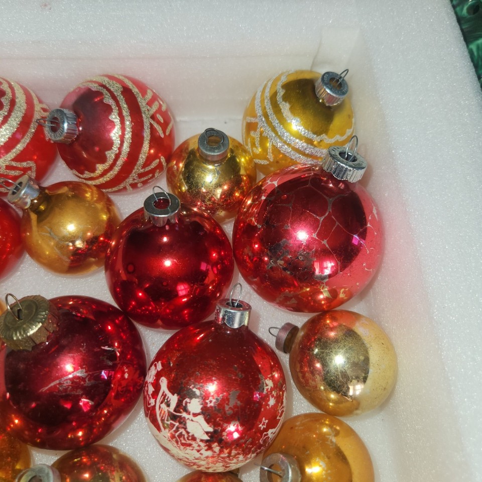 25 Vtg Mercury Glass Ornaments Shiny Brite USA Solid Red Stencil Mica ...