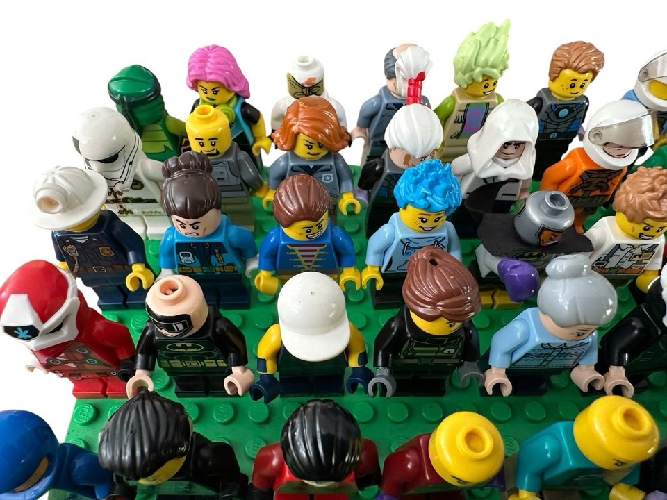 LEGO Minifigures Bundle 95 In Total Great Collection Of Mixed Mini ...
